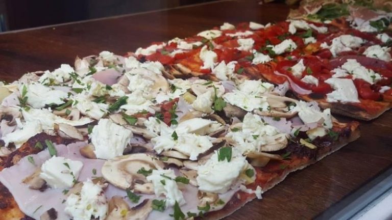 The 7 Best Pizza Places in Cambridge - Best Things To Do In Cambridge